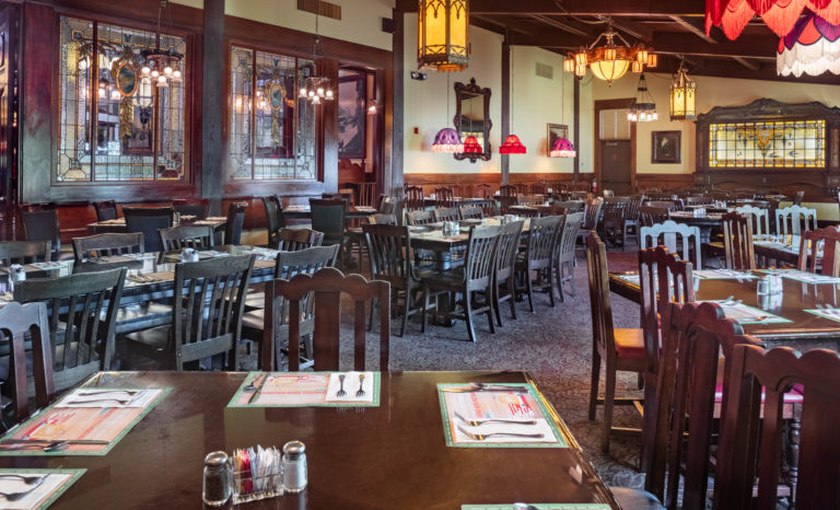 Medford, OR – Old Spaghetti Factory